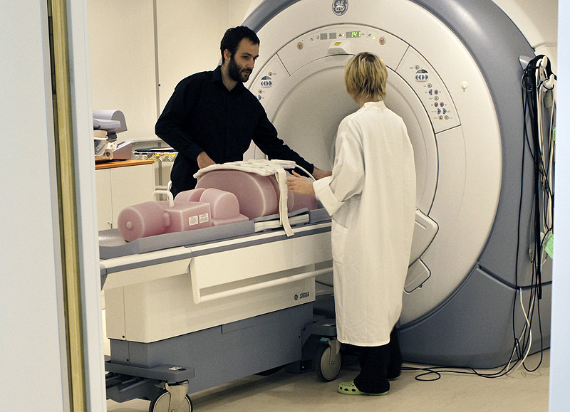 Vérification de la compatibilité IRM des dispositifs médicaux ...